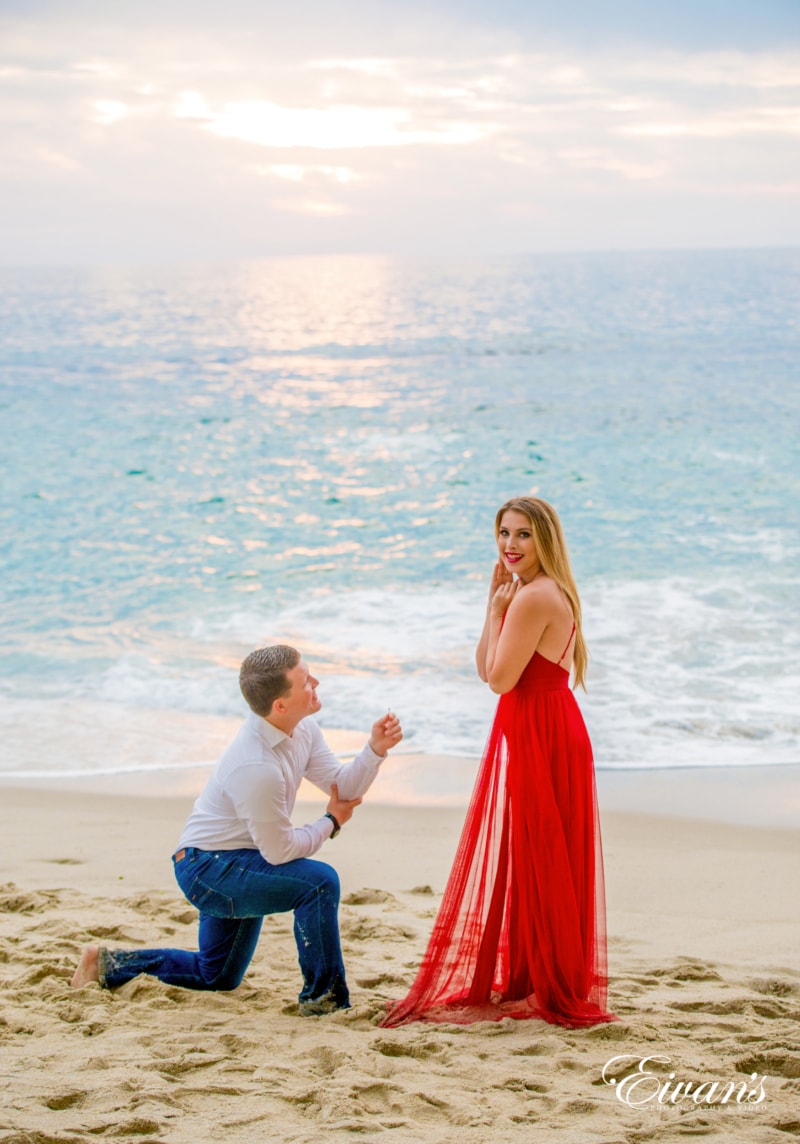 Beach Engagement Photo ideas For You - Sandy toes, sunkissed nose!