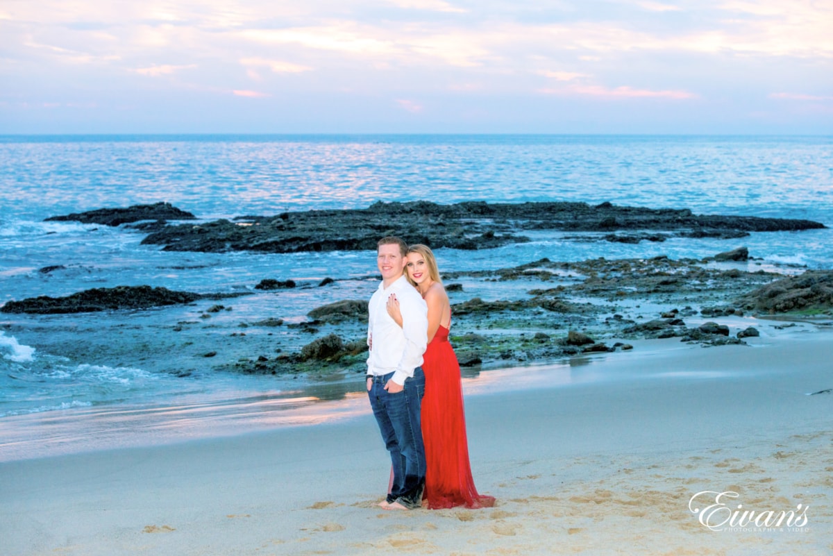 Beach Engagement Photo ideas For You - Sandy toes, sunkissed nose!