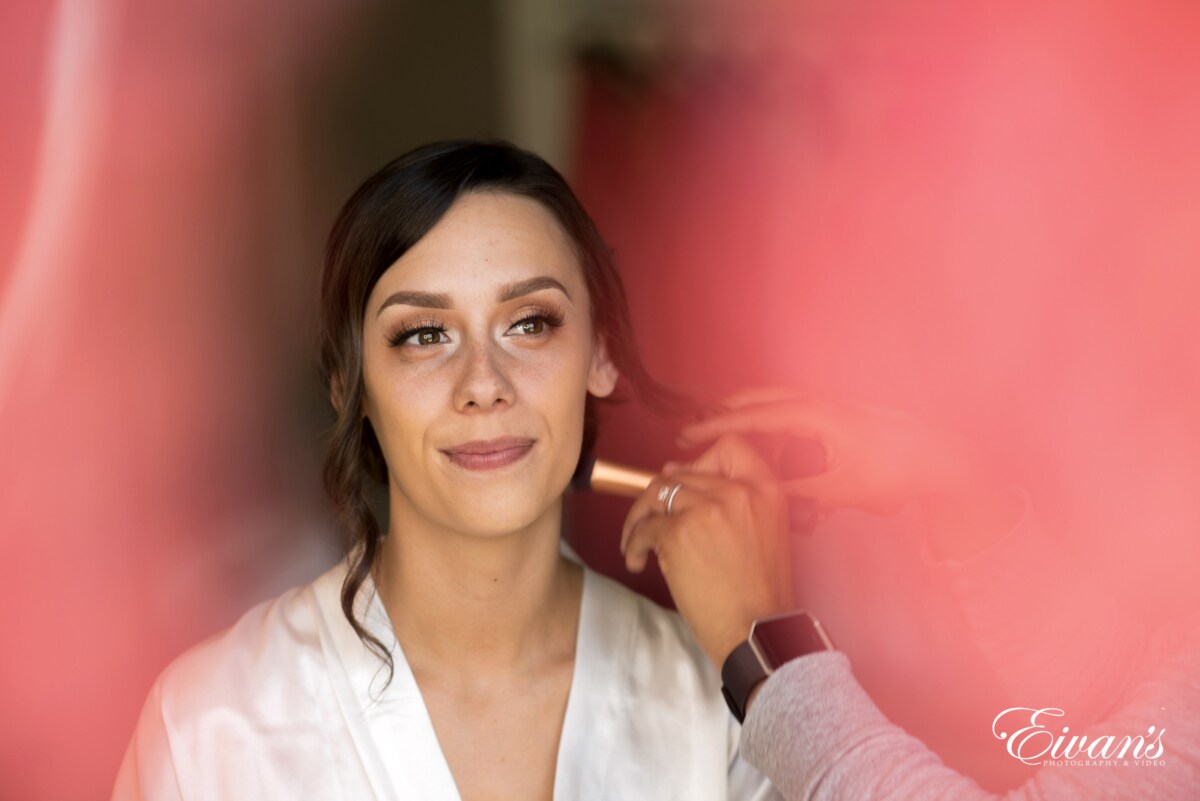 Airbrush Vs Traditional Makeup Wedding - Must read for all brides